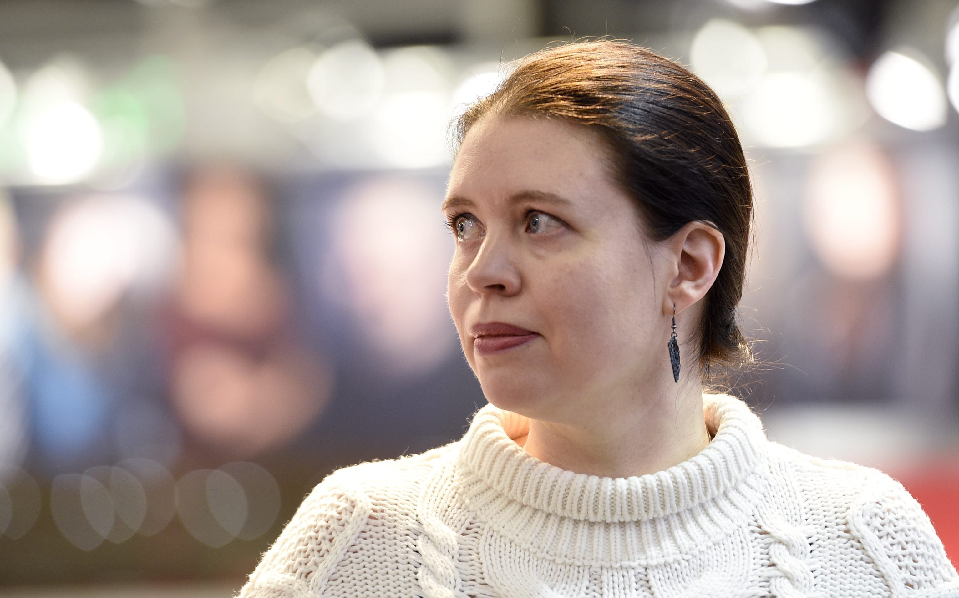 Anna Kontula ajaa lyhennettyä työaikaa ja inhimillistä työelämää ...