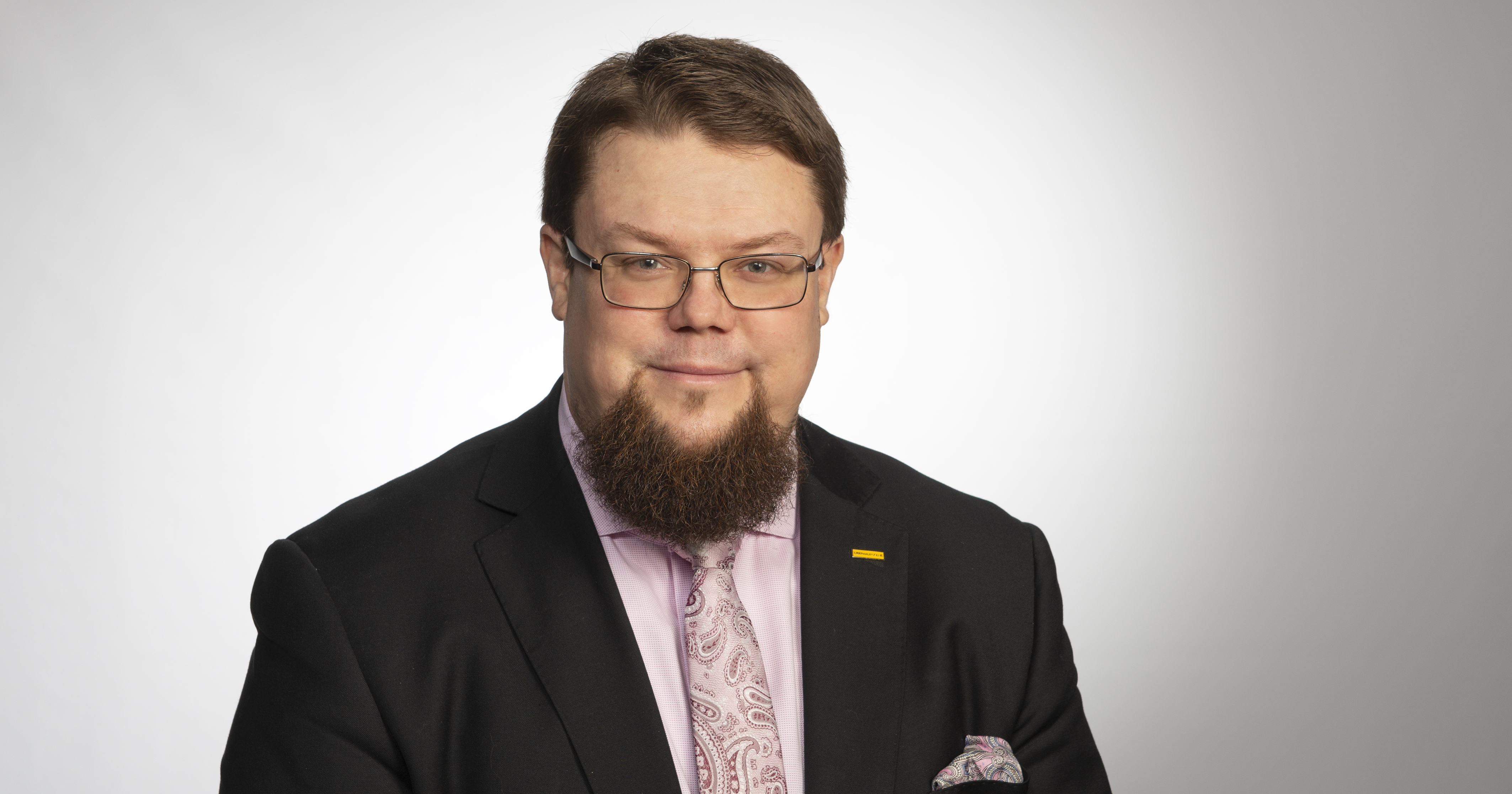 Liberaalipuolue ja Lassi Kivinen haluavat helpottaa irtisanomista ...